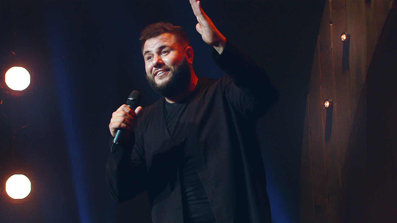 Netflix Comedian Mo Amer Performing Live - Visit Bahrain