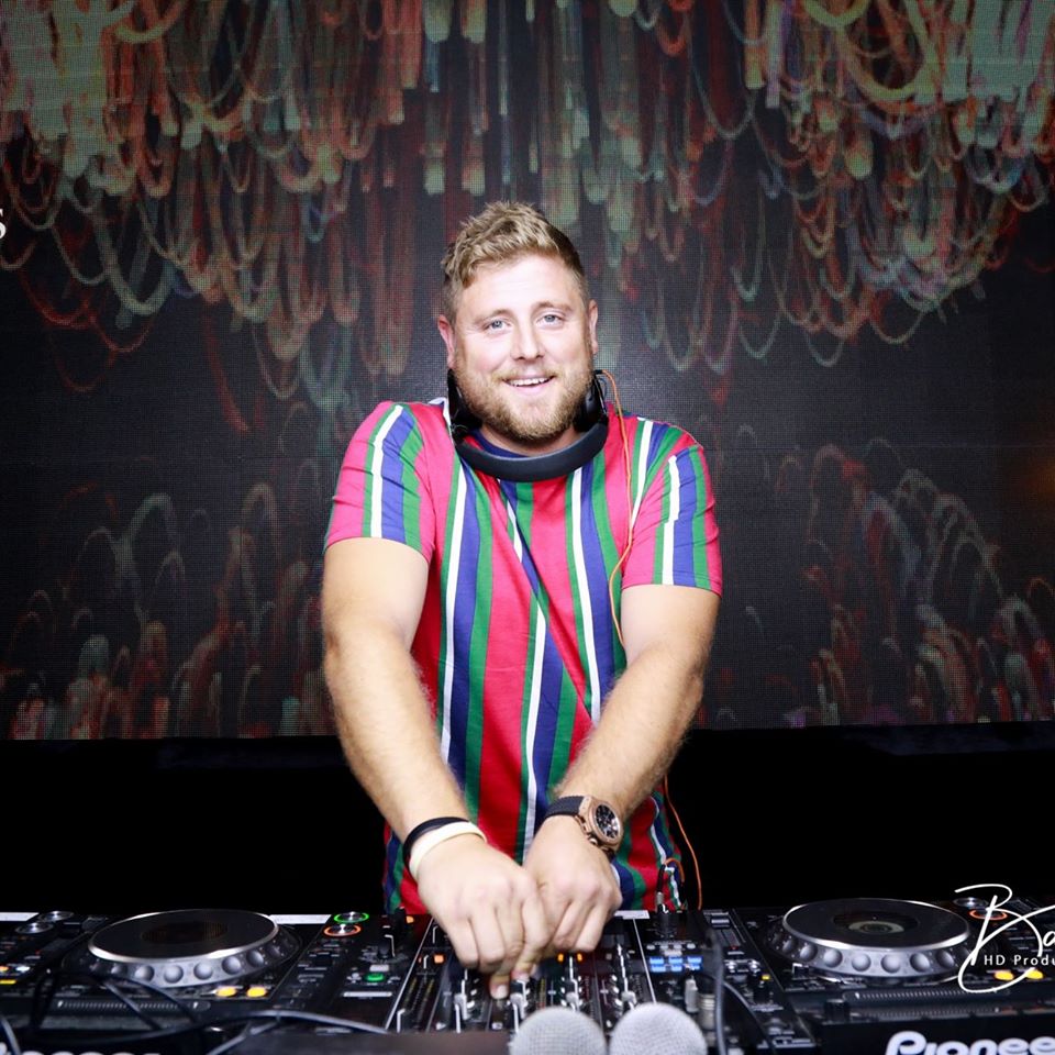 Grand Opening - Social Monkey ft DJ Boral Kibil - Visit Bahrain